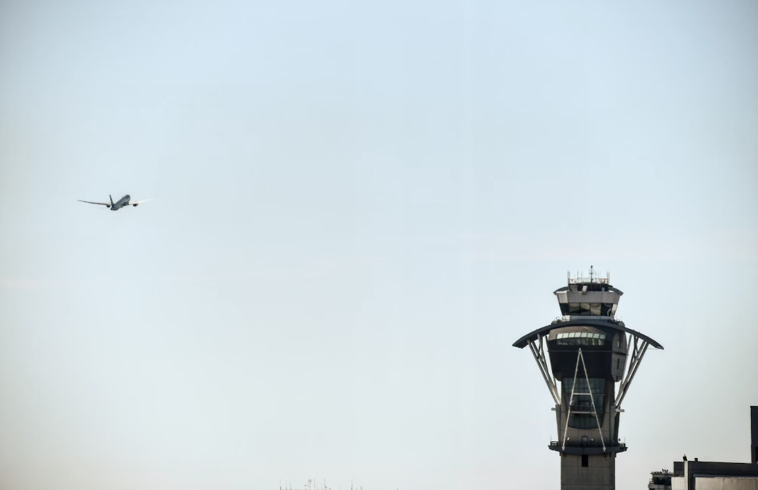 24/7 Control Room Chairs for Air Traffic & Response: A Guide